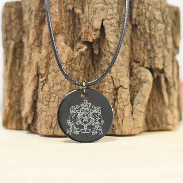 Collier Maroc emblème royal marocain en Alluminium noir de €34,90 €50,00